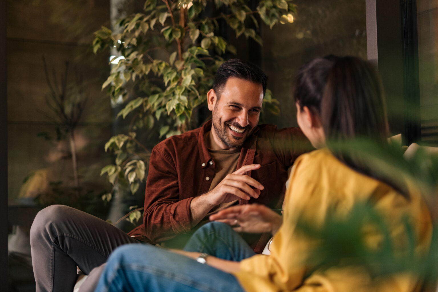 How to Achieve a Conversational Tone in Your Writing - Forge and Spark